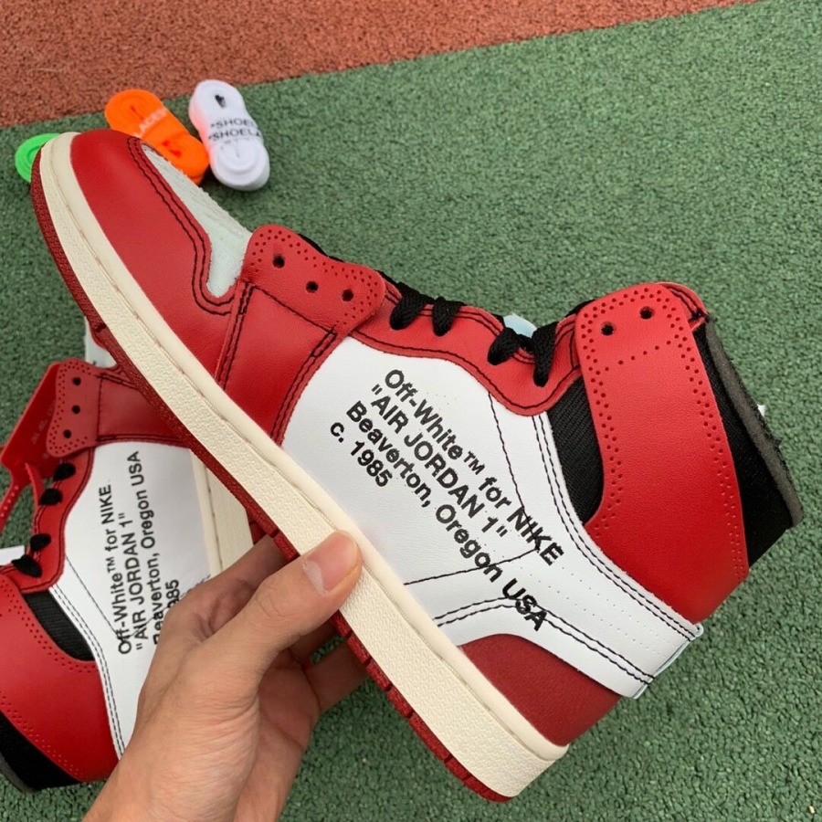 Off-White x Air Jordan 1 Retro High OG 'Chicago' - WellKicks.com
