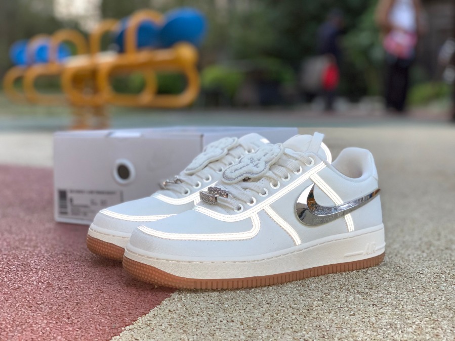 Travis Scott x Air Force 1 'Sail' - WellKicks.com