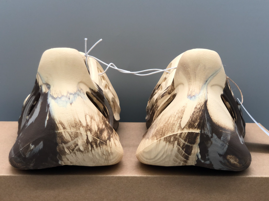 Yeezy Foam Runner 'MX Cream Clay' - WellKicks.com