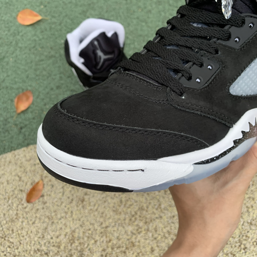 Air Jordan 5 Retro 'Oreo' 2021 - WellKicks.com