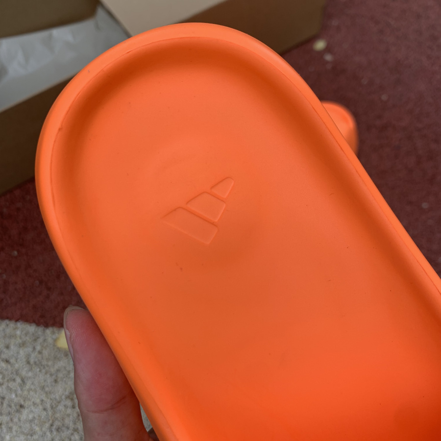 Yeezy Slides 'Enflame Orange' - WellKicks.com