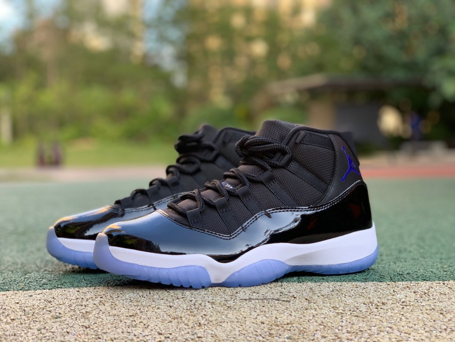 Air Jordan 11 Retro 'Space Jam' - WellKicks.com