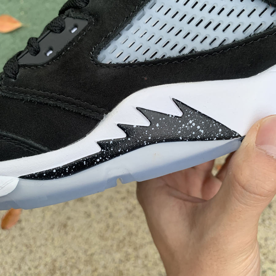 Air Jordan 5 Retro 'Oreo' 2021 - WellKicks.com