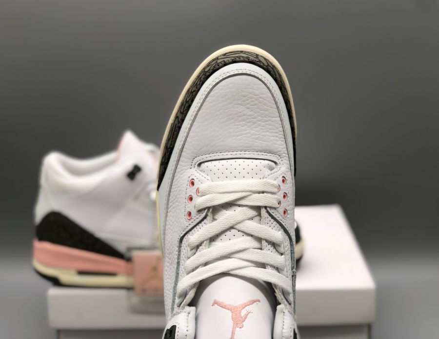 Air Jordan 3 Retro 'Neapolitan' - WellKicks.com