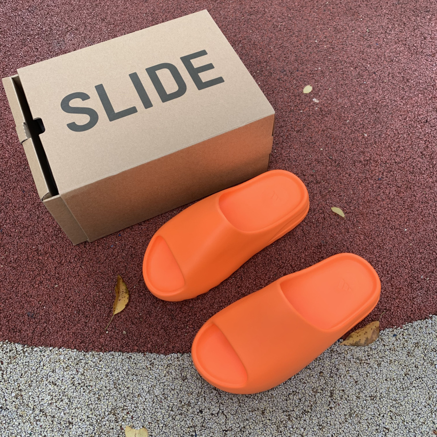 Yeezy Slides 'Enflame Orange' - WellKicks.com