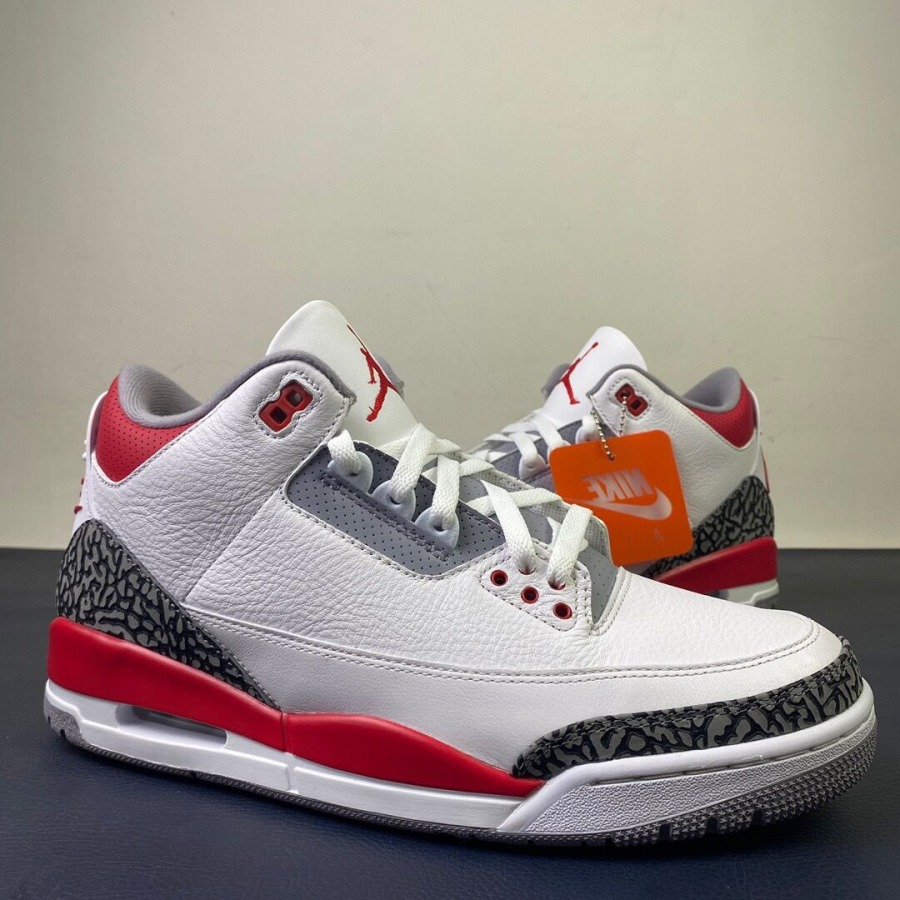 Air Jordan 3 Retro 'Fire Red' 2022 - WellKicks.com