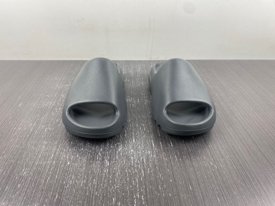 Yeezy Slides 'Slate Grey' - WellKicks.com