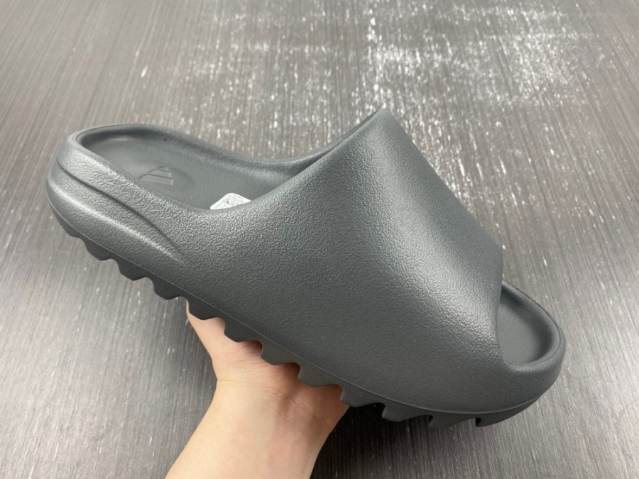 Yeezy Slides 'Slate Grey' - WellKicks.com