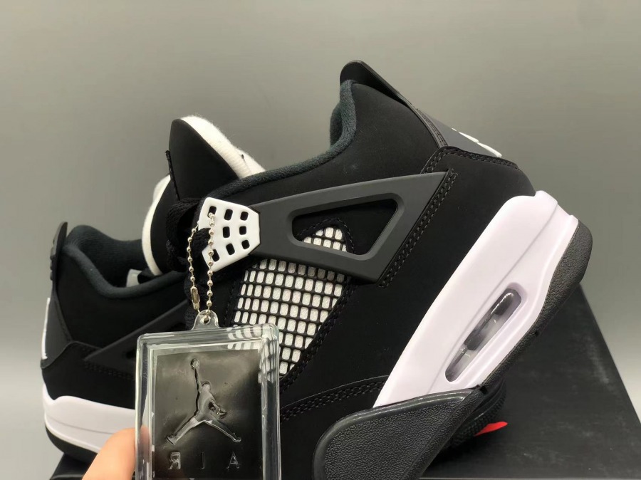 Air Jordan 4 Retro 'White Thunder' - WellKicks.com