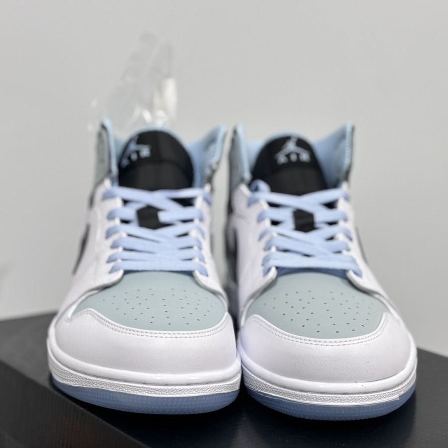 Air Jordan 1 Mid SE 'White Ice Blue' - WellKicks.com