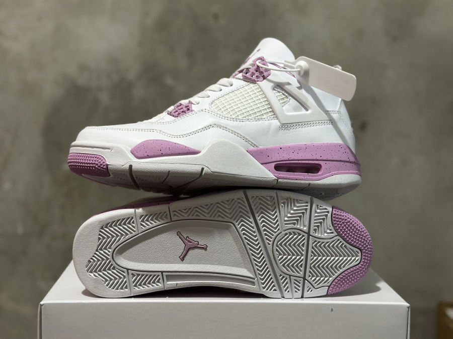 Air Jordan 4 Retro 'Pink Oreo' - WellKicks.com