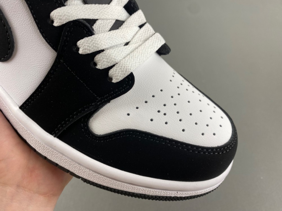 Air Jordan 1 Low GS 'Panda Toe' - WellKicks.com