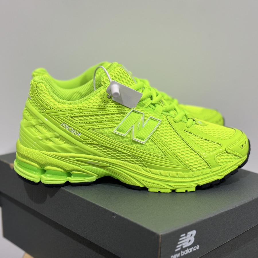 New Balance 1906R 'Neon Green' - WellKicks.com
