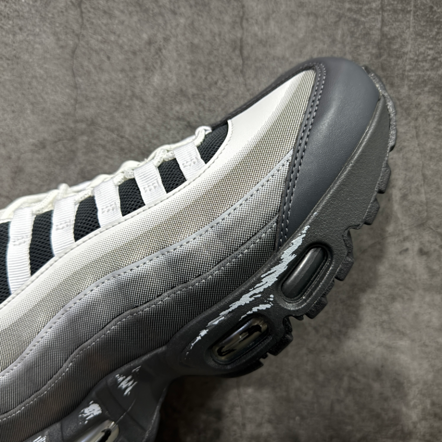 Yu-Gi-Oh! x Nike Air Max Muscle 95 QS 'Jonouchi' - WellKicks.com